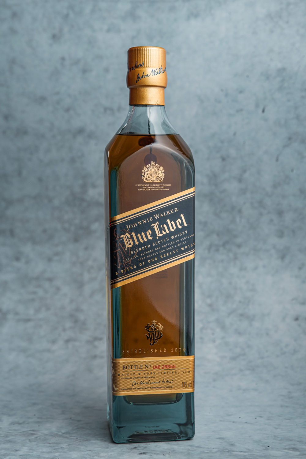 Whiskey Johnnie Walker Blue Label - Trgovina – Jezeršek gostinstvo