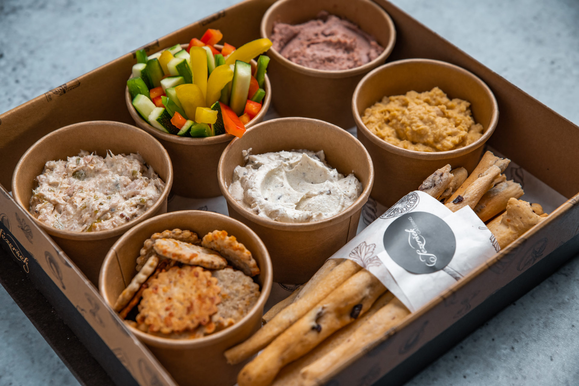 Snack box Gospod Pomaži in zmaži - Trgovina – Jezeršek gostinstvo